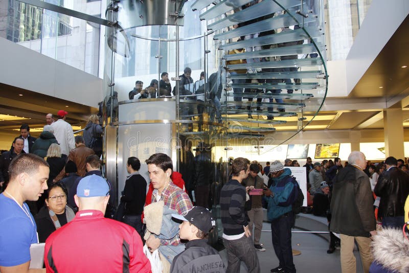 Apple store spiral stair editorial stock image. Image of computer ...