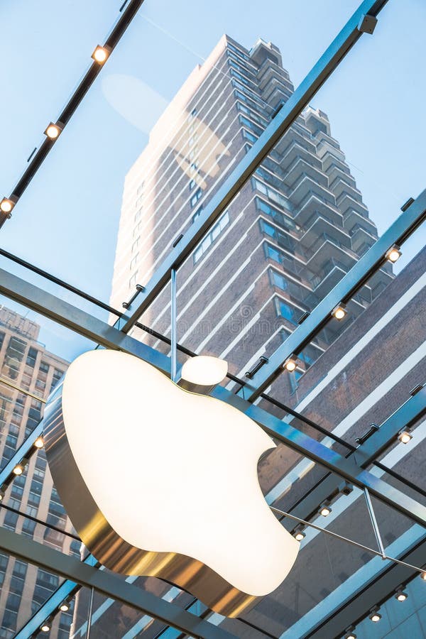 Apple Store Symbol Skyscraper Background Stock Photos - Free & Royalty ...