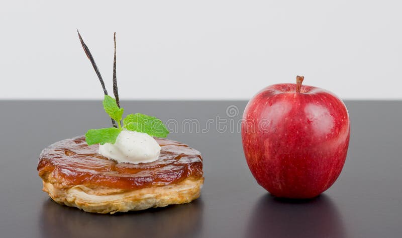 Apple Tart Tatin with Red Apple Stock Image - Image of rich, fine: 15135009