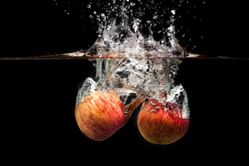 Apple with water splash stock photo. Image of diet, leaf - 38835448