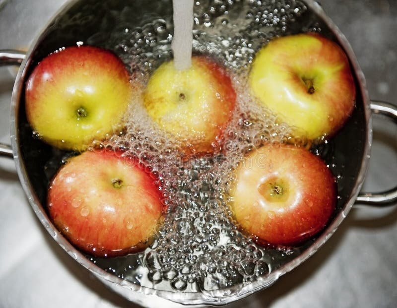 Apples Prepared for Cooking Stock Image - Image of drop, juicy: 14670511