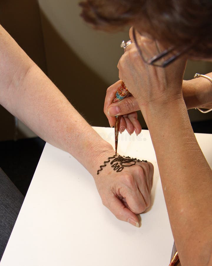 Applying Henna stock image. Image of culture, apply, tradition - 20837521