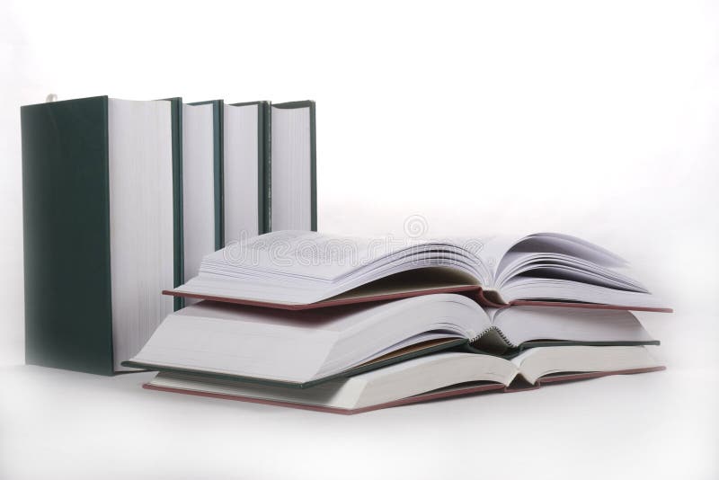 Libri aperti fotografia stock. Immagine di formazione - 6544138