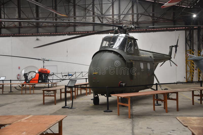 28. April 2022 : Musee De Latat Et De Lhelicoptere Aviation Museum ...