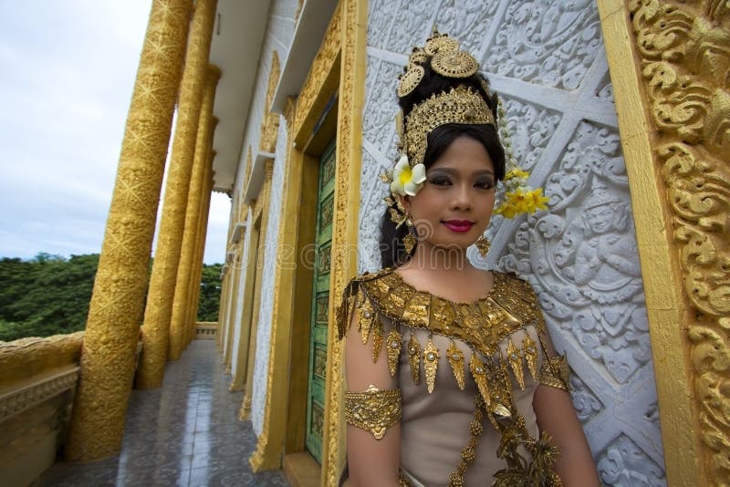 Woman Traditional Laos Princess Stock Photos - Free & Royalty-Free ...