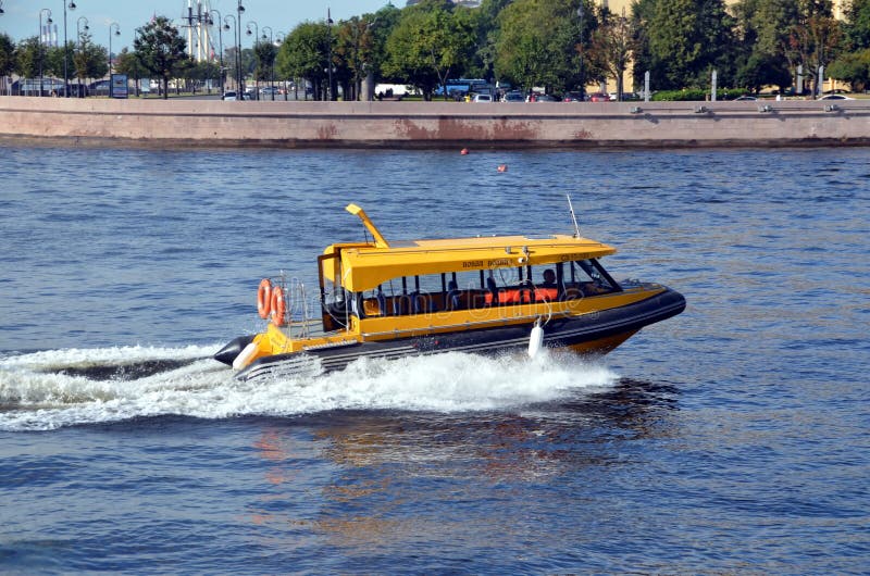 Aquabus imagem editorial. Imagem de barco, oriental, marco - 59440980