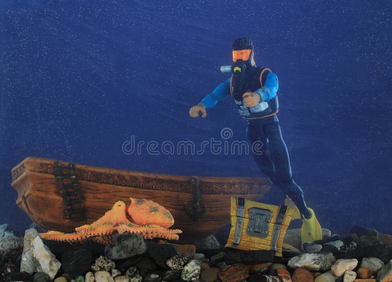 Aquarium with Toy Scuba Diver Stock Image - Image of animal, wild ...