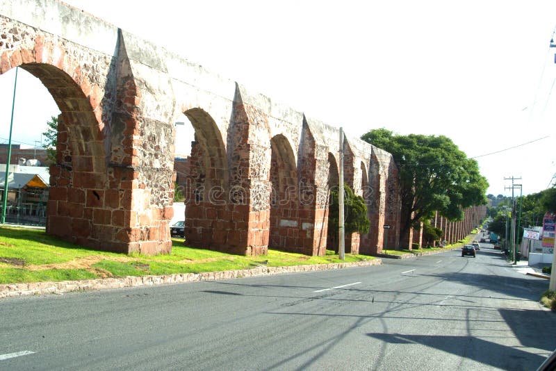 Aqueduct stock photo. Image of colors, cool, whites, green - 5044588