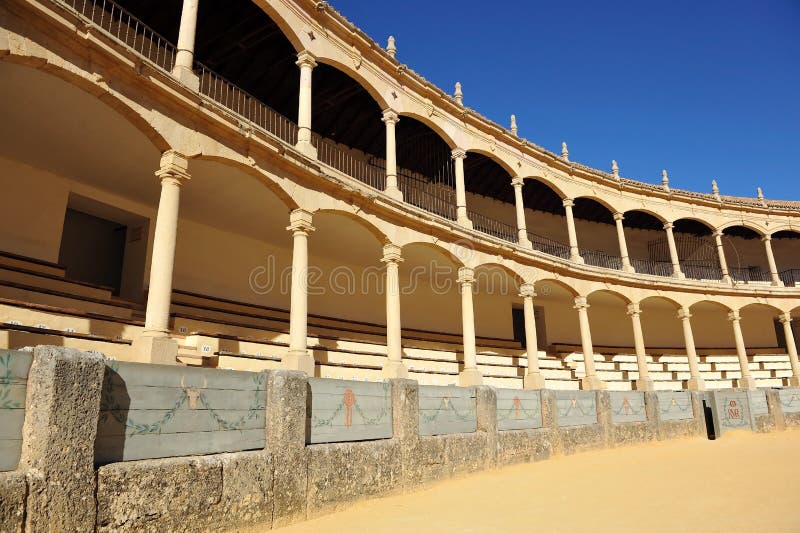 Arène de Ronda, Espagne photo éditorial. Image du monument - 68477751