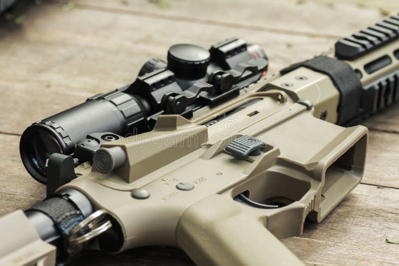 Ar15 Automatic Assault Rifle Weapon with Aim Sight and Flashlight Stock ...