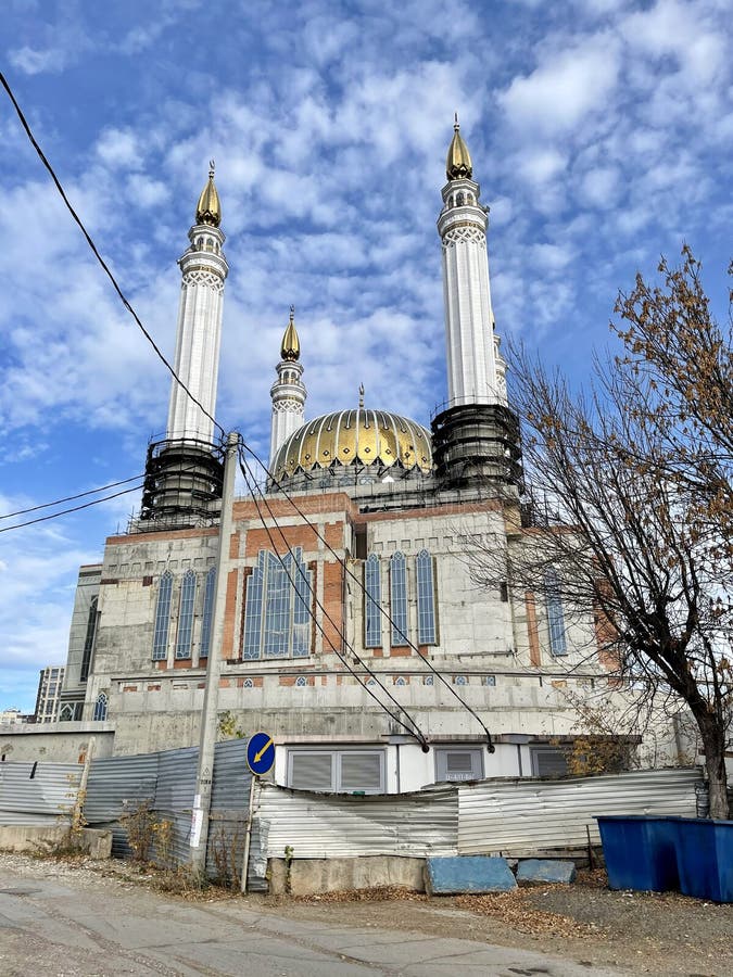 Ar-Rahim Mosque Under Construction in Ufa. Republic of Bashkortostan ...