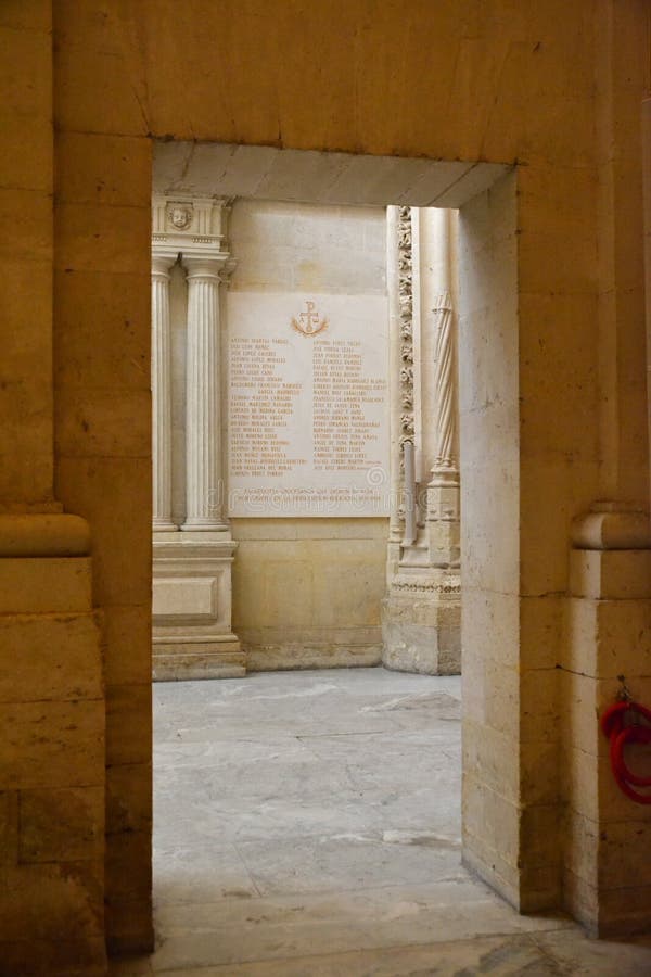 Arab Arches and Columns Inside the Mosque of Cordoba, 2020 Editorial ...