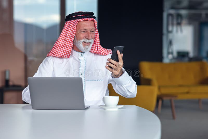 150 Saudi Arabia Office Phone Picture Stock Photos - Free & Royalty ...