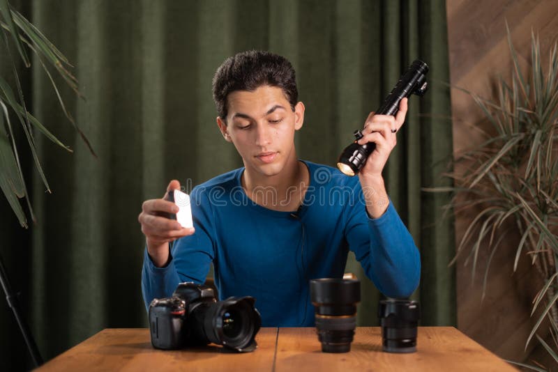 Arab Guy-photographer Records a Video Tutorial for Photographers and a ...