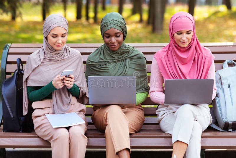 Arab Students Computers Stock Photos - Free & Royalty-Free Stock Photos ...