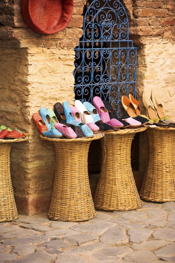 Arab shop stock image. Image of commerce, light, islamic - 1870155