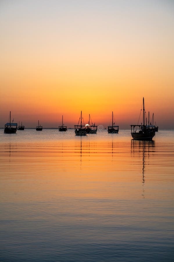 Arab Traditional Dhows in the Shore during the Sunrise in Qatar Stock ...