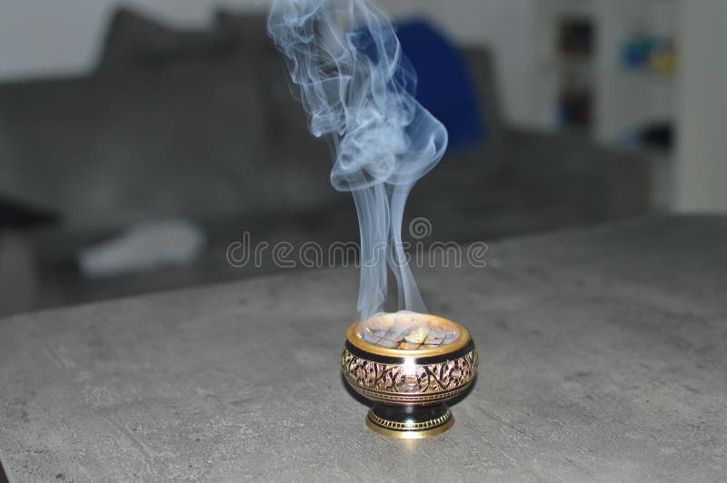 Arabian Incense Burner Bakhoor Stock Photo - Image of encens, interior ...