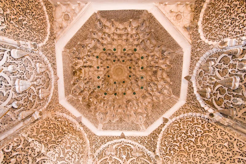 Islamic Pattern on Wood and Mirror Ceiling Decoration in Chehel Stock ...