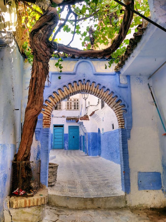 Arabic arch way editorial stock photo. Image of sight - 100392808