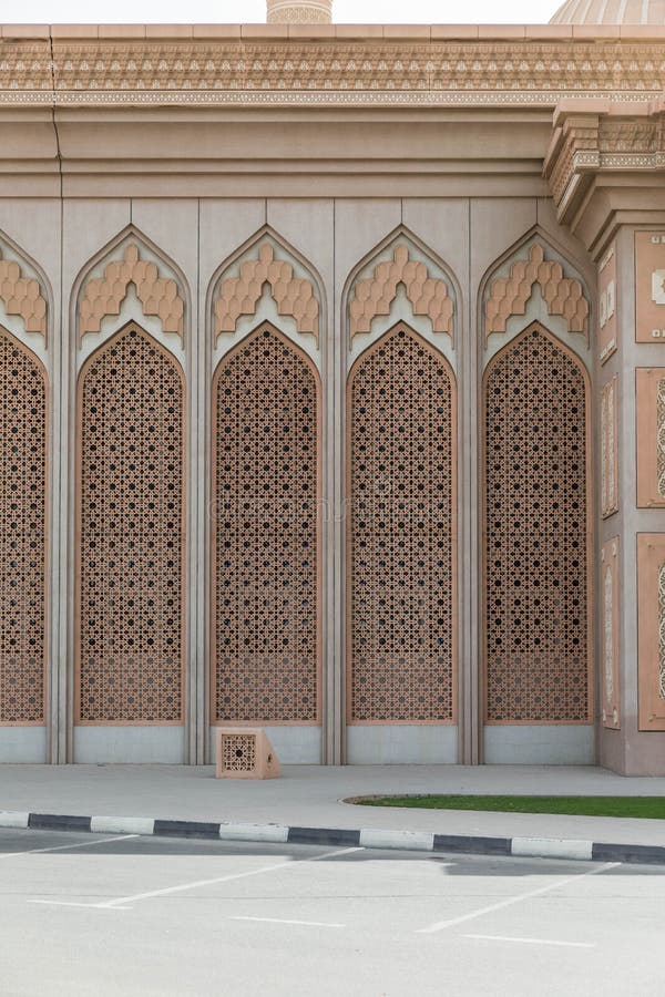 Arabic Pattern Wall of the Building with Tree at Dubai Stock Photo ...