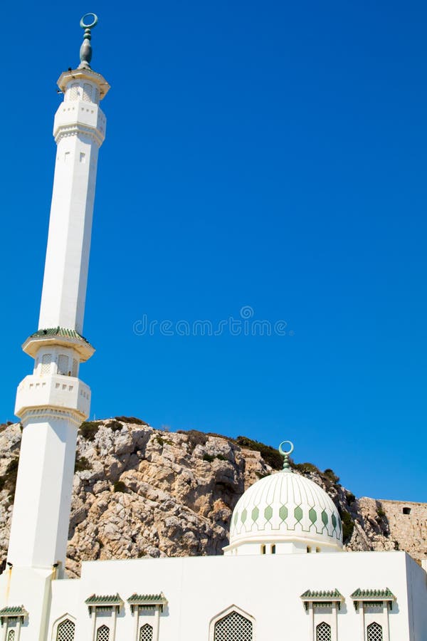 Arabic Style Mosque Architecture with White and Gold Tones with ...