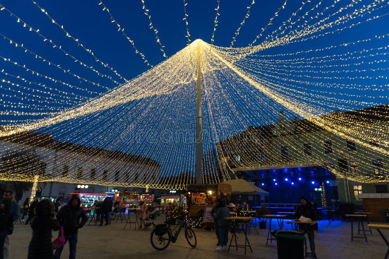 Arad Arad Romania - 11 25 2024: Christmas Market 2024 Editorial Stock ...