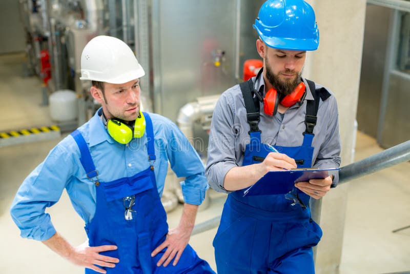 Foto's van Model in Beeldidentiteitskaart 50548193 door Marko Volkmar ...