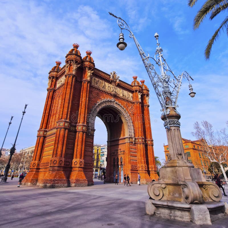 L'Arco Di Trionfo - Barcellona Fotografia Stock - Immagine di quadrato ...