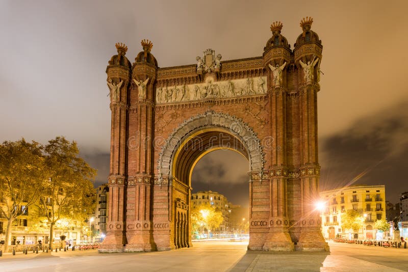 The Arc De Triomf By Night In Barcelona, Spain Stock Photo - Image of ...