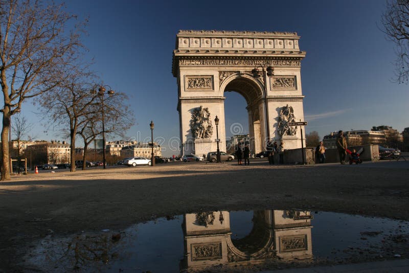 Arc de triomphe front view stock image. Image of icon - 4282497