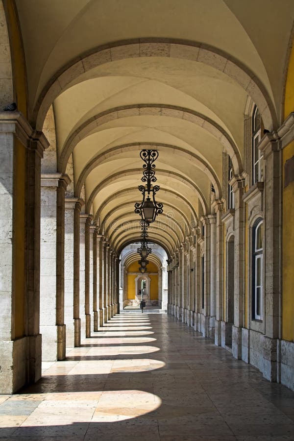 Arcadas en Lisboa imagen de archivo. Imagen de canal, antigüedad - 2268585