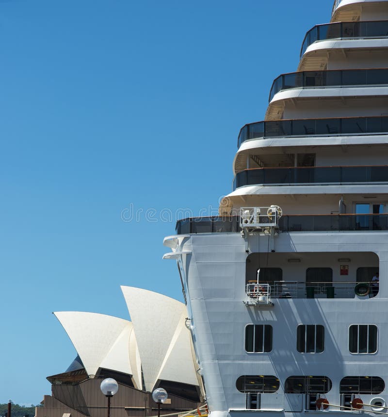 Arcadia and Opera house editorial photography. Image of background ...