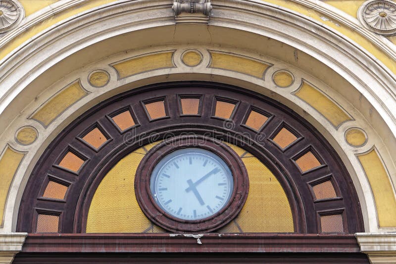 Arch clock stock image. Image of architecture, analog - 201270491