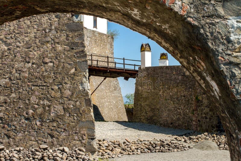 Arch and Drawbridge of the Old Castle Stock Image - Image of heritage ...