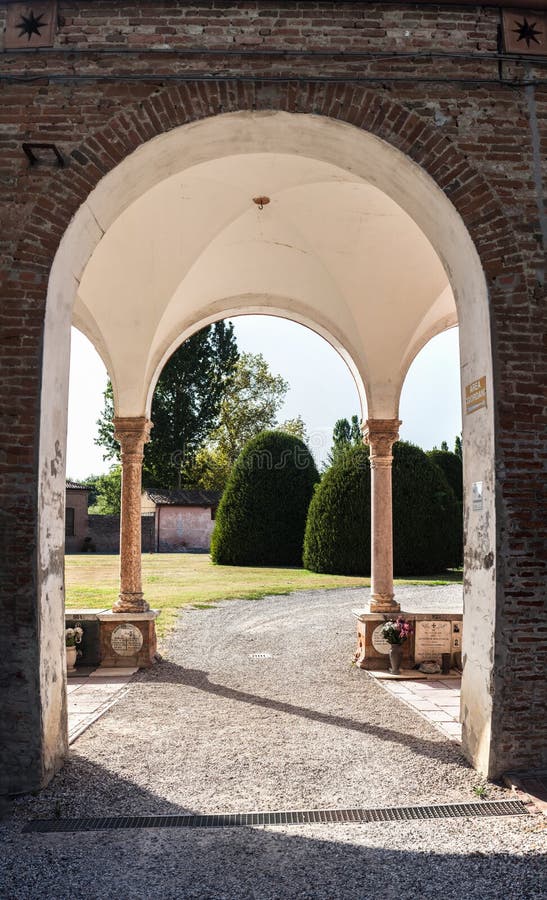 Arch - italy editorial photo. Image of mediterranean - 98098651