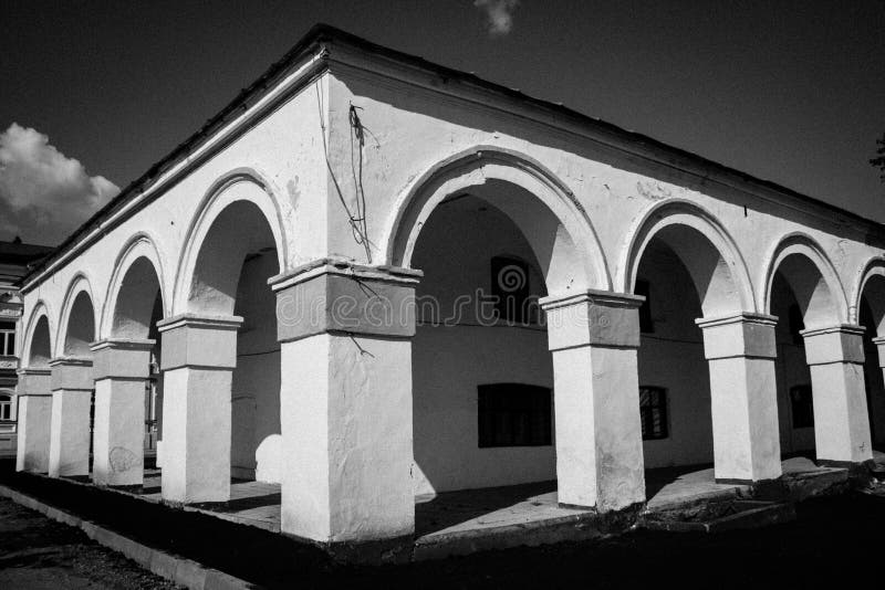 Arch, Landmark, Black And White, Monochrome Photography Picture. Image ...