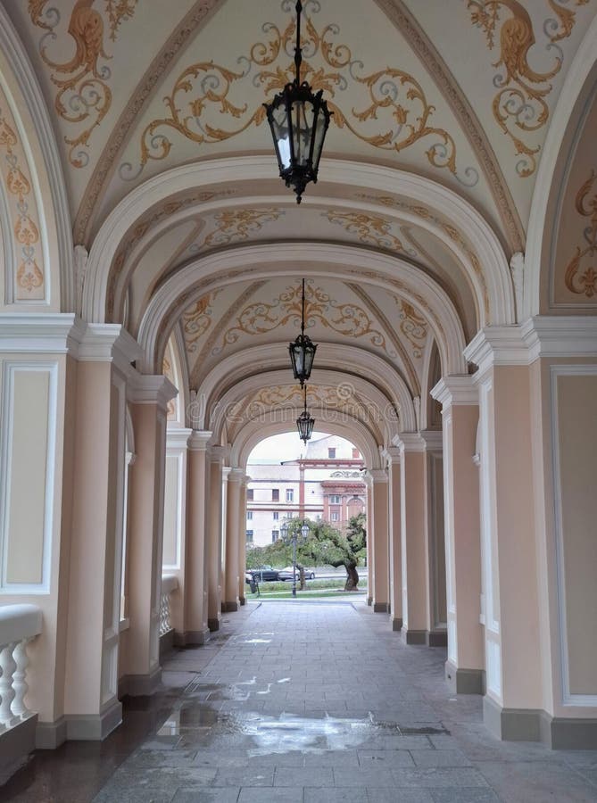 Arch of Opera House Building Stock Photo - Image of house, beautiful ...