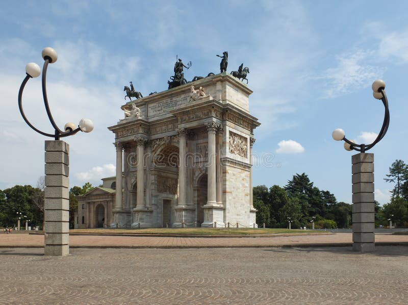 Arch of Peace stock image. Image of milan, statues, architecture - 26347215