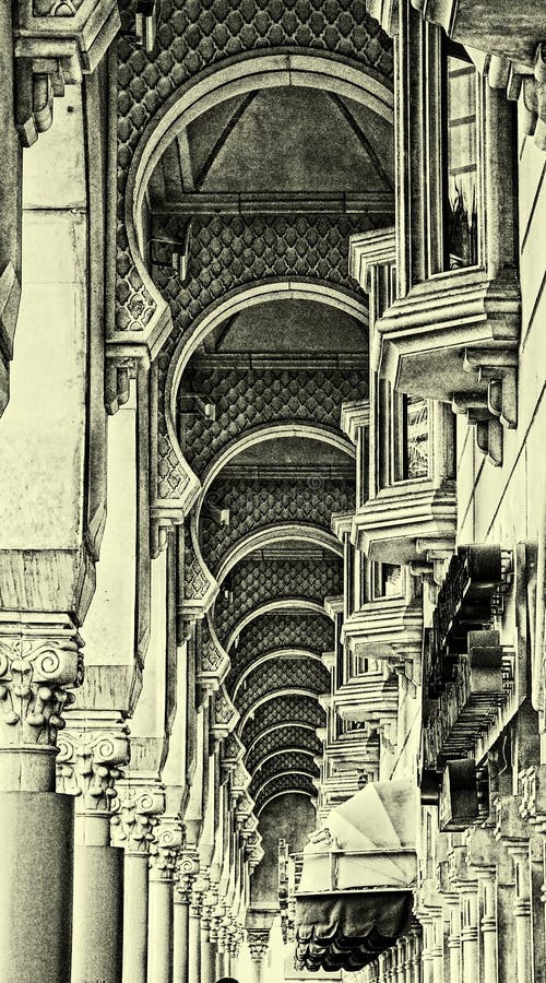 Repeating Arches in Sharjah Stock Photo - Image of capital, gulf: 36841196