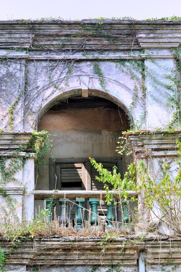 Arch Structure of Aged Building Stock Image - Image of pattern, abandon ...