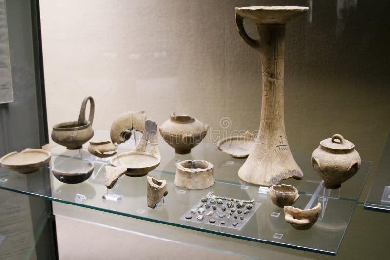 Archaeological Museum Objects Editorial Photo - Image of damaged ...
