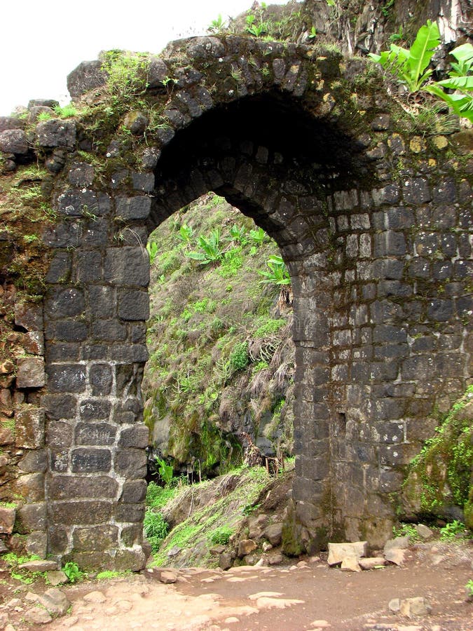 Arched Gate stock photo. Image of gate, entrance, historical - 5672410