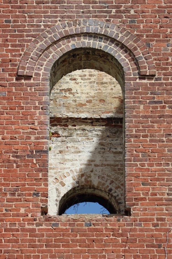 Weathered Red Brick Ruins Arched Window Stock Photos - Free & Royalty ...