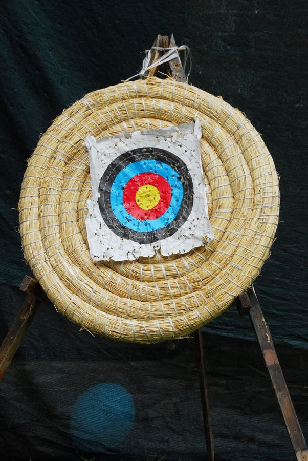 Archery Target stock image. Image of shoot, trees, green - 6005137