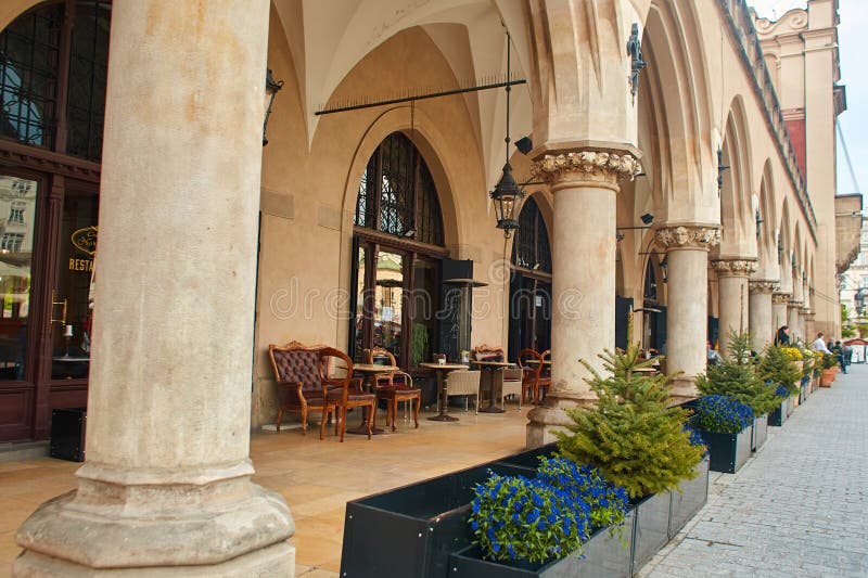 Arches in Perspective on the Terraces in the Ancient Architecture of ...