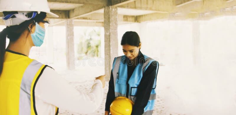 Architect Site Supervisor Scolding Female Colleague Working on ...