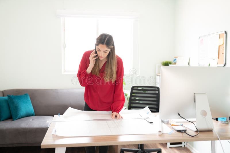 838 Architect Talking Client Stock Photos - Free & Royalty-Free Stock ...