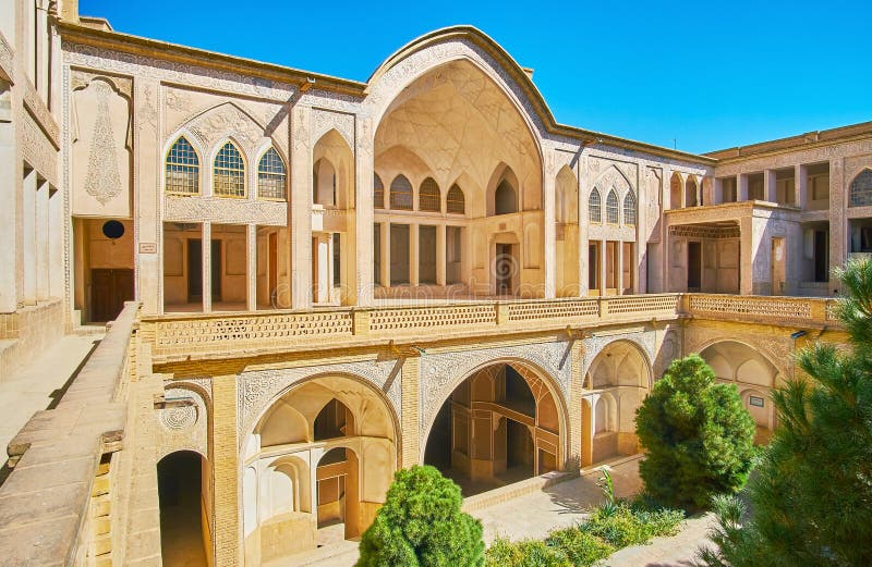 Architecturaal Ensemble Van Abbasi-Huis, Kashan, Iran Redactionele ...