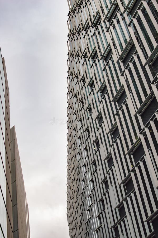 Architecture of Buildings in London Which is Tall and Has Unique ...